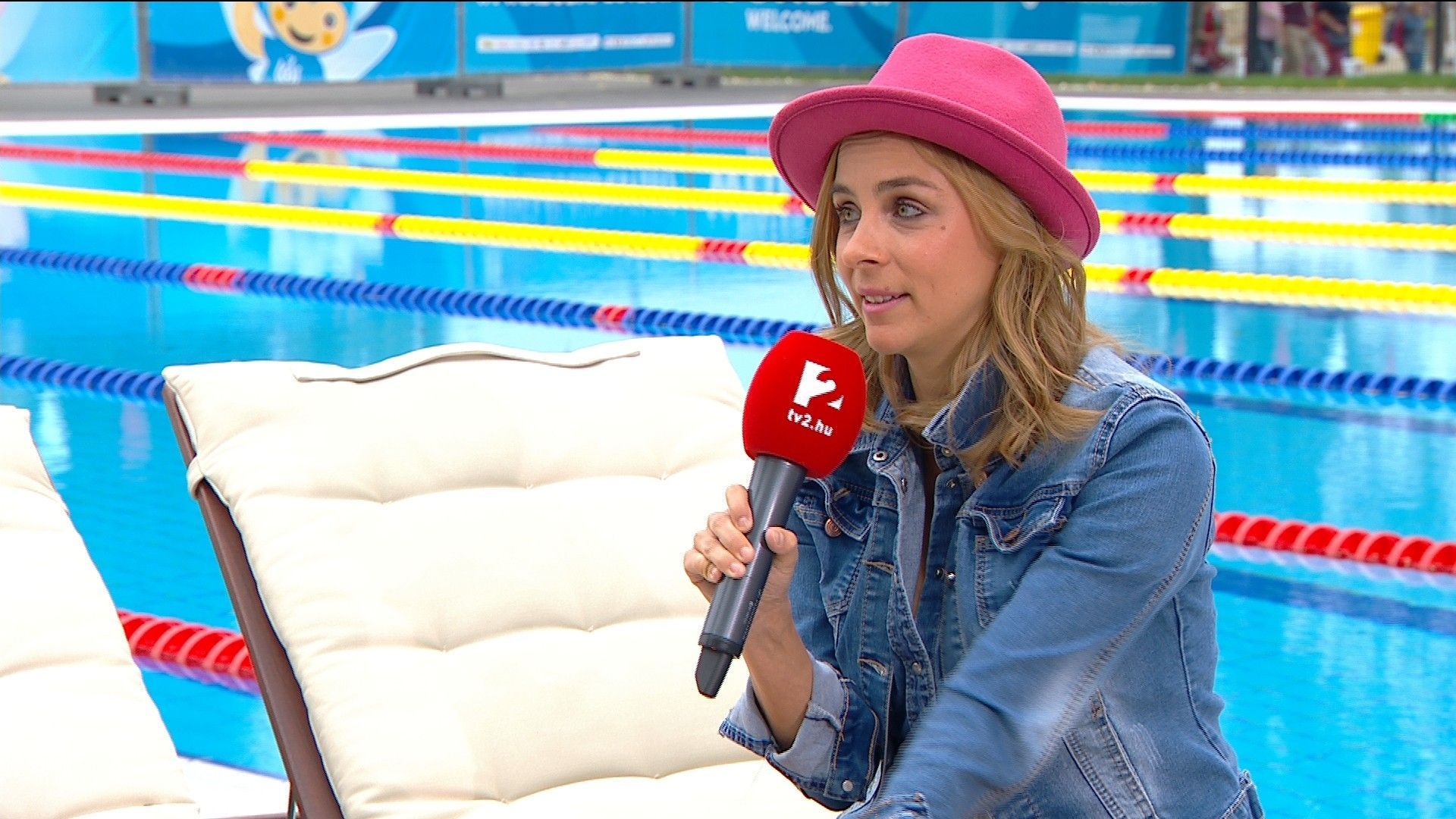 Trecskó Zsófia műsorvezetőként debütál a FEM3 Caféban